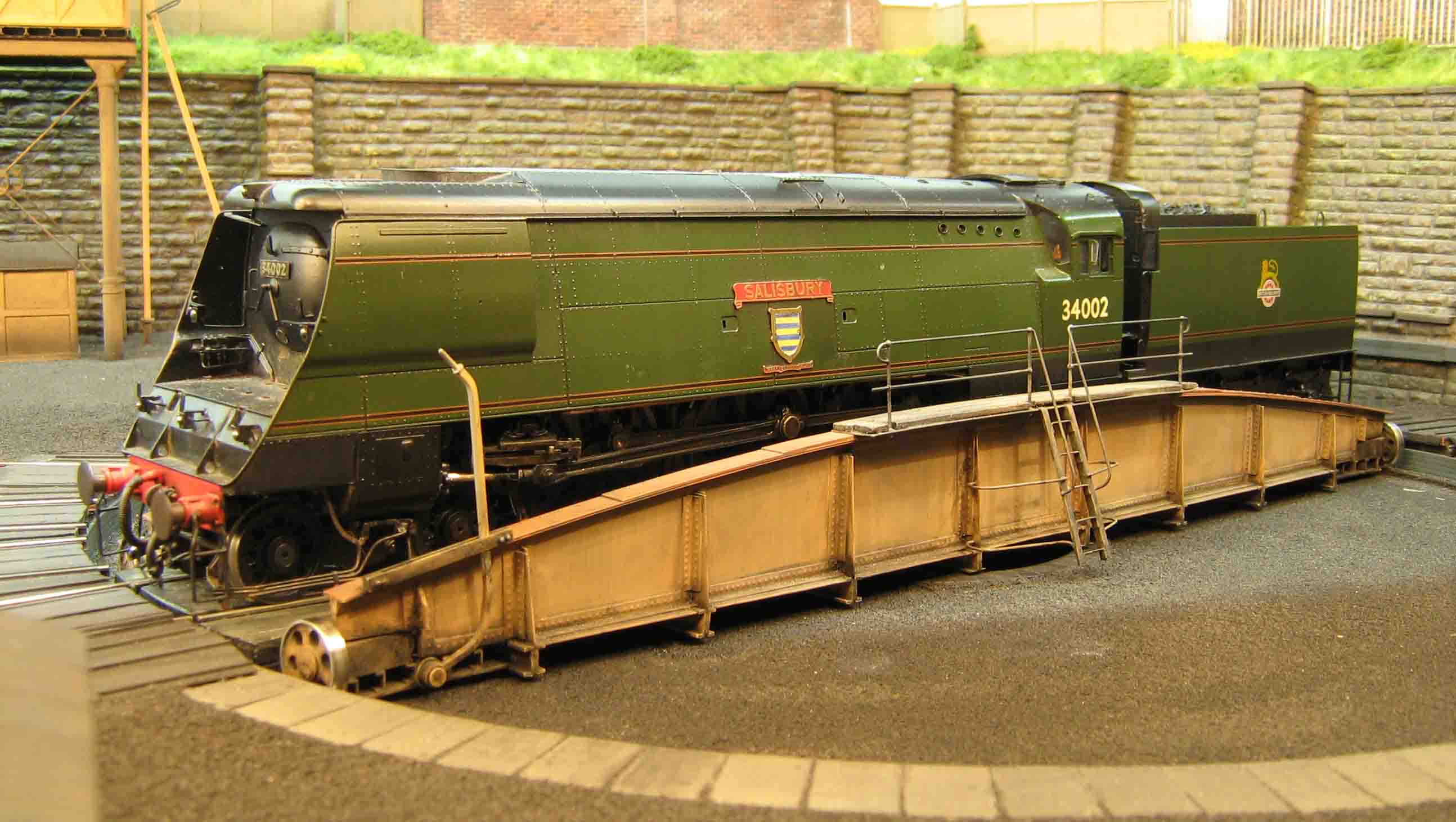 Ian Rathbone Model Railway Painting